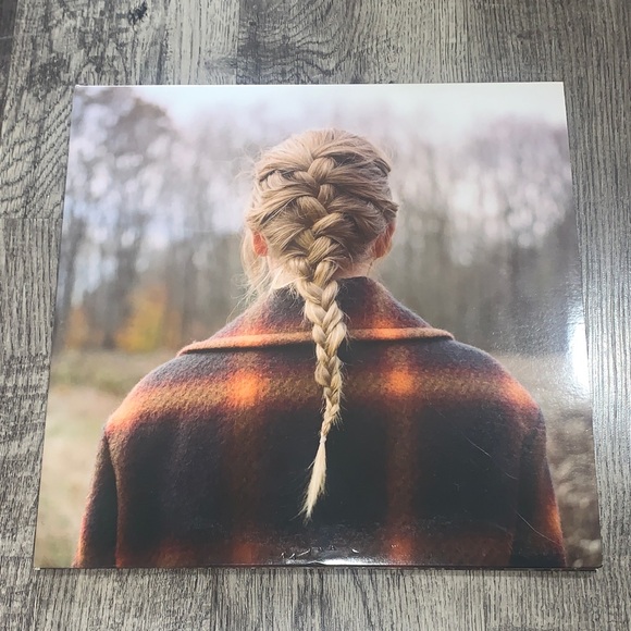 Taylor Swift | Media | Taylor Swift Evermore Vinyl | Poshmark